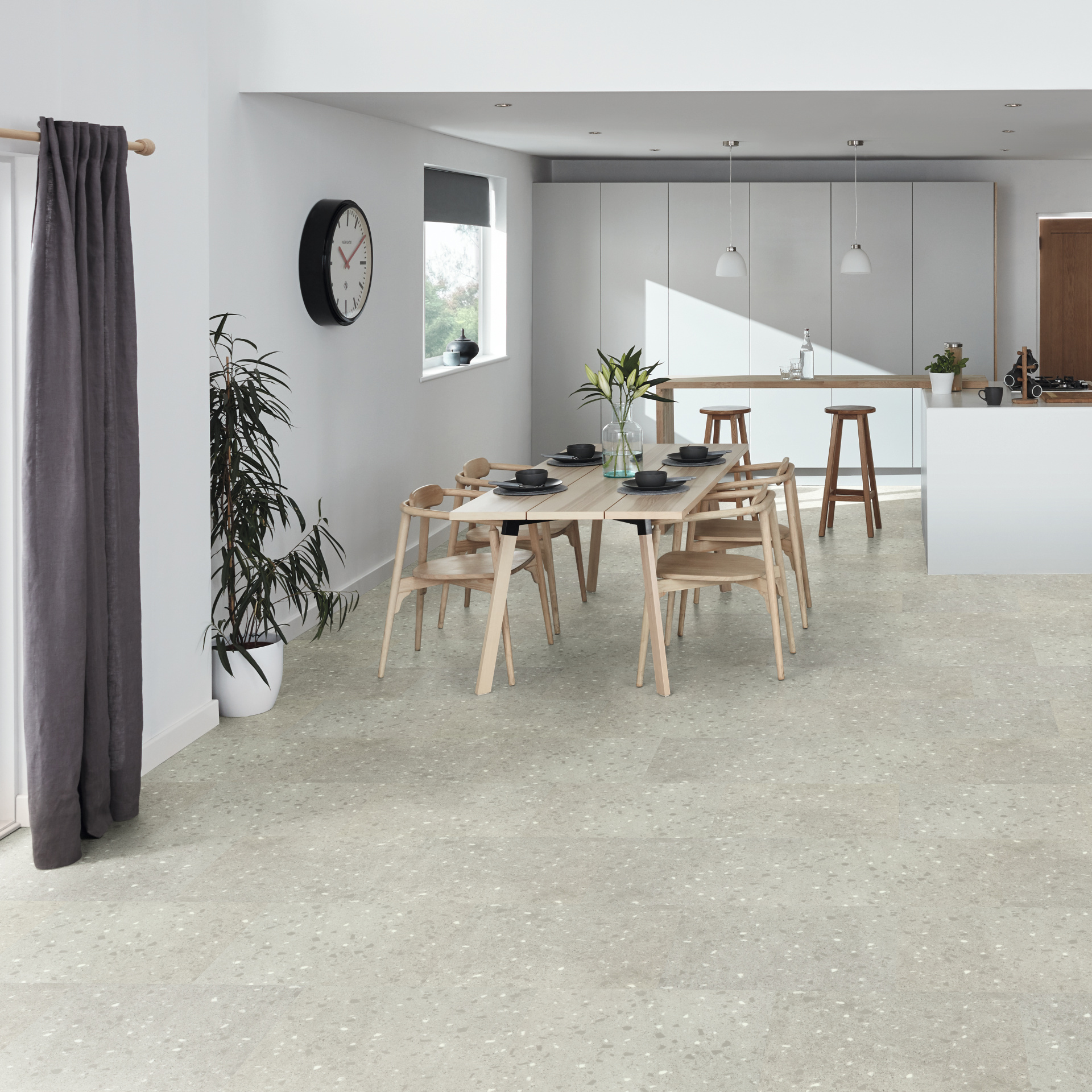 Palio Express by Karndean | Click LVT Flooring | Mezzo Perla